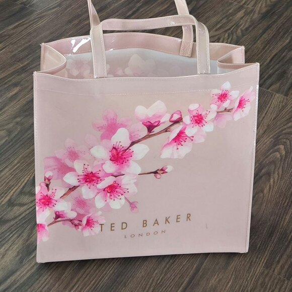 Ted Baker London | Bags | Ted Baker London Large Icon Pammcon Soft Cherry Blossom Light Pink ...
